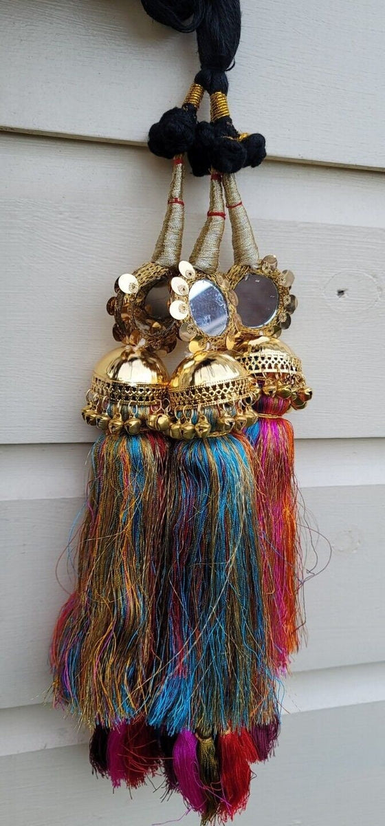 Indian punjabi parandi mehndi jaago mirror bridal patiala paranda hair ...