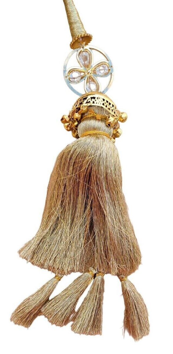 Indian punjabi parandi mehndi jaago mirror bridal patiala paranda hair ...