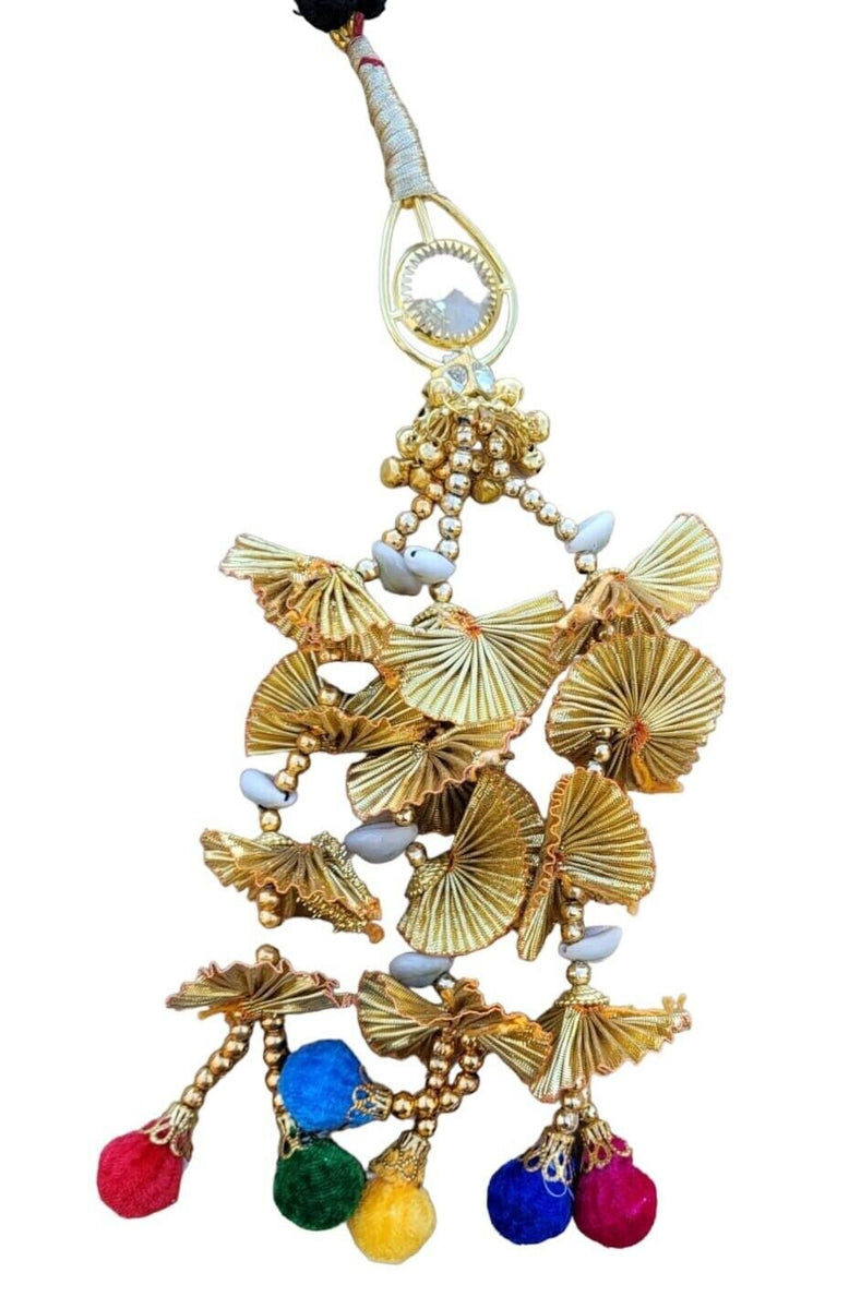 Indian punjabi parandi mehndi jaago mirror bridal patiala paranda hair ...