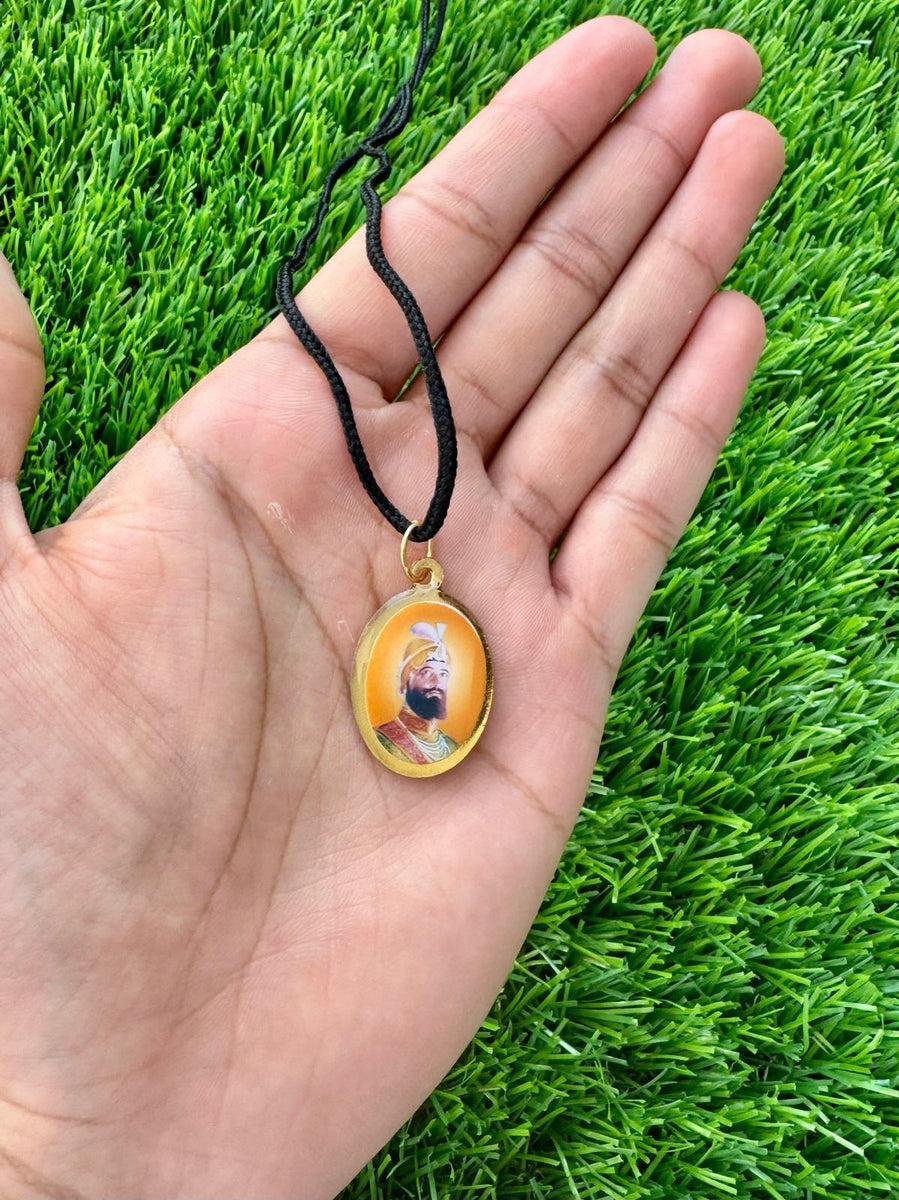 Sikh Pendant Guru Nanak Guru Gobind Singh Ji Oval Photo double sided i ...